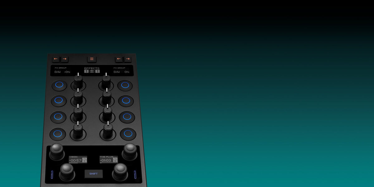 Traktor X1 MK3 Portable USB DJ Controller by Native Instruments ...